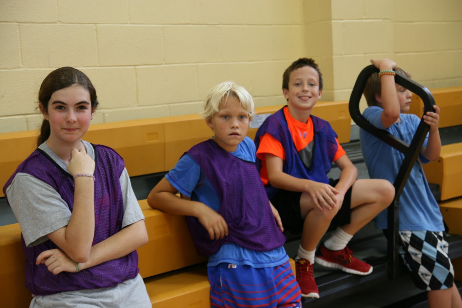 calvert-school-physical-education-and-athletics-6th-grade-pe-class-is