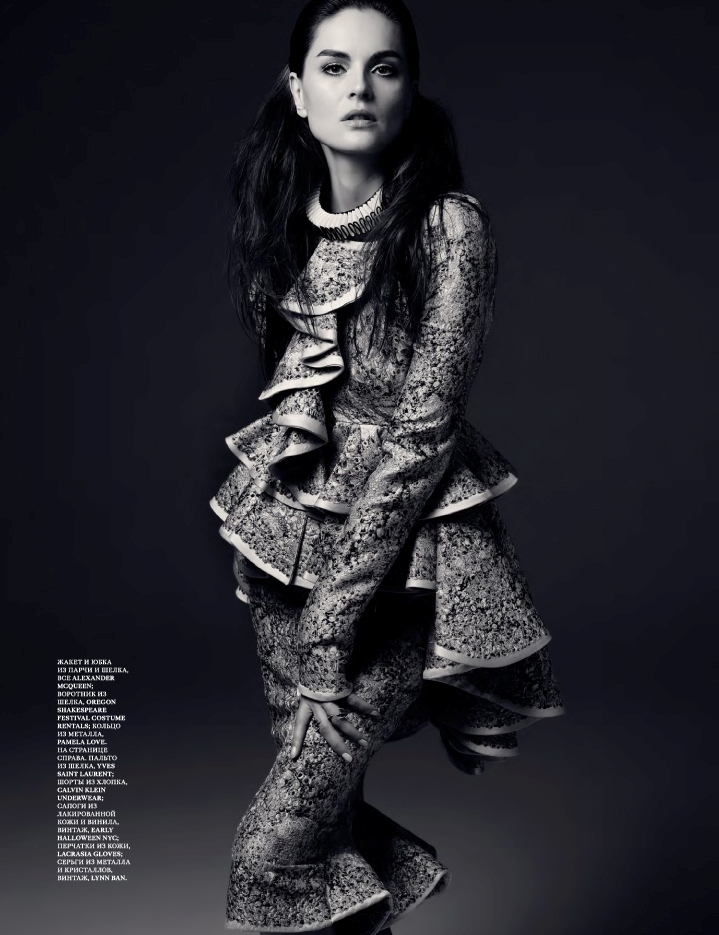 I Want Fashion... And Prozac!: "Green Zone" features Anouck Lepère ...