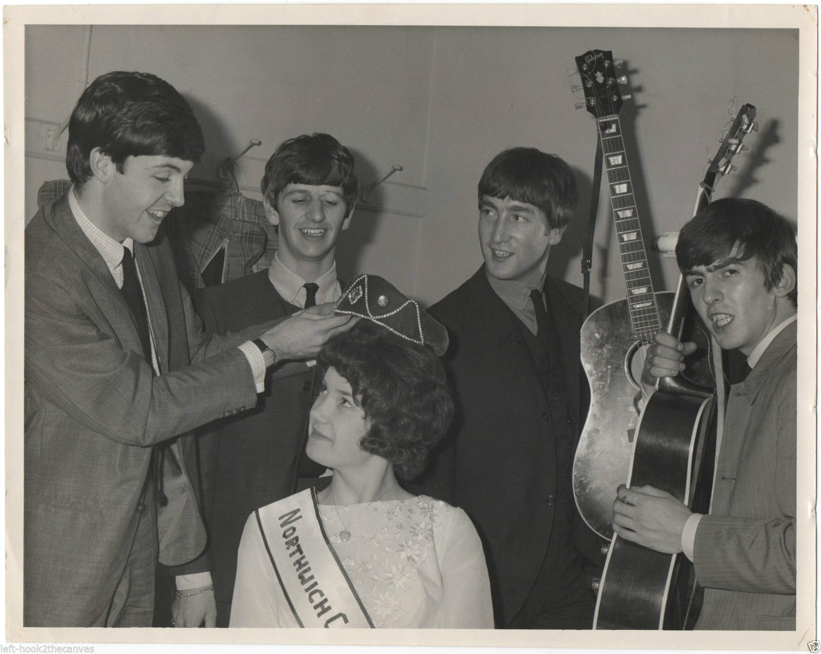 Meet the Beatles for Real: This signature was forged...