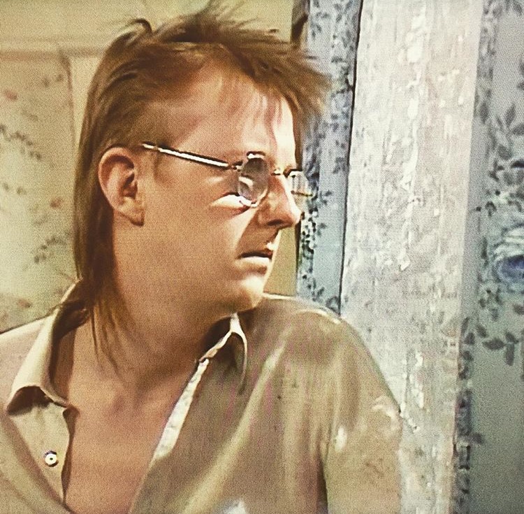 Coronation Street Blog: Curly Watts: rock star!