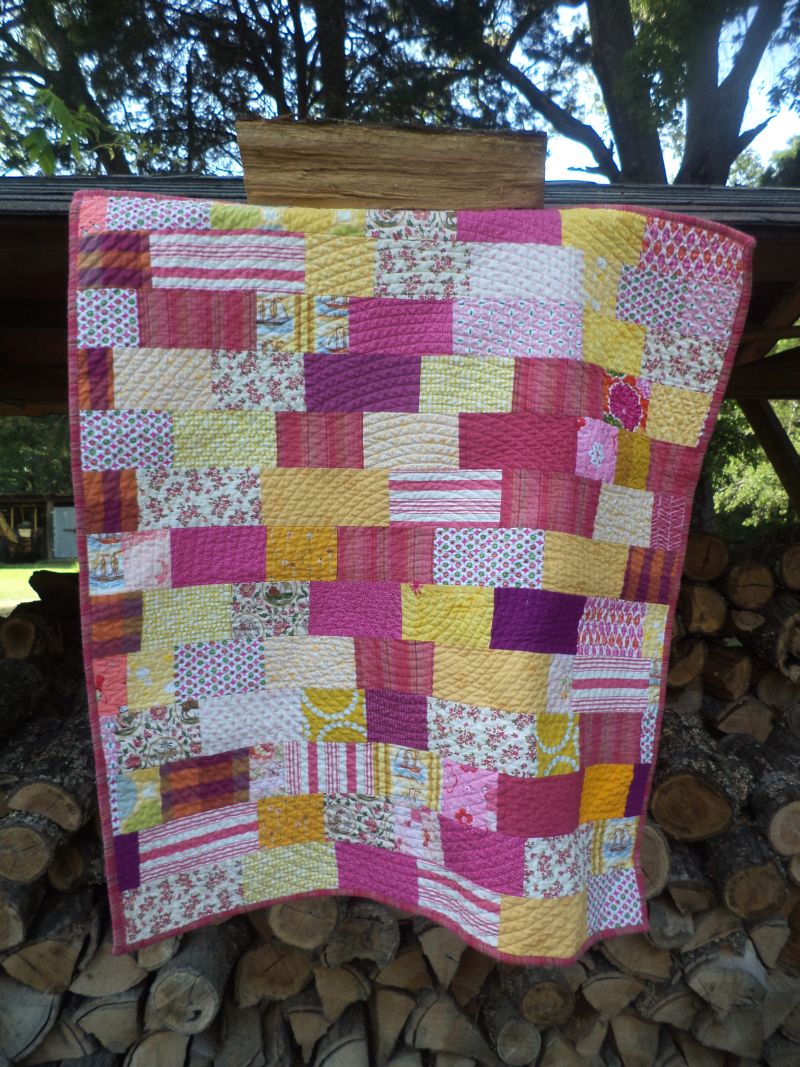 Kat & Cat Quilts: Scrap Buster Baby Quilts