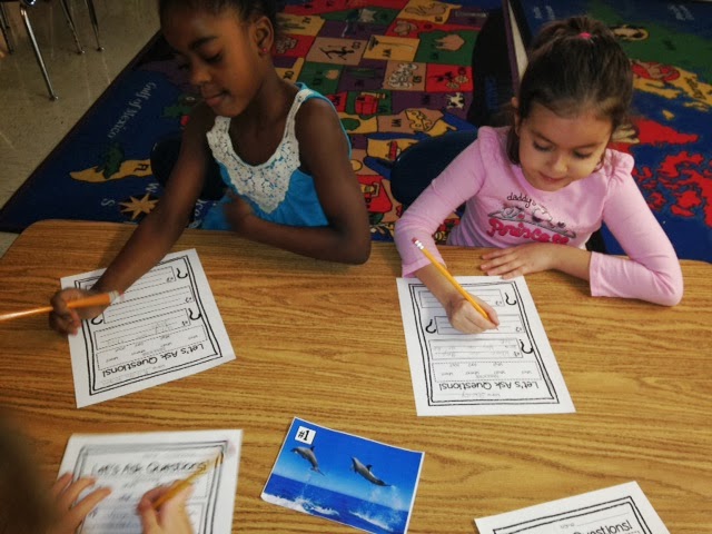 Happily Teaching: Asking Sentences and Question Marks!