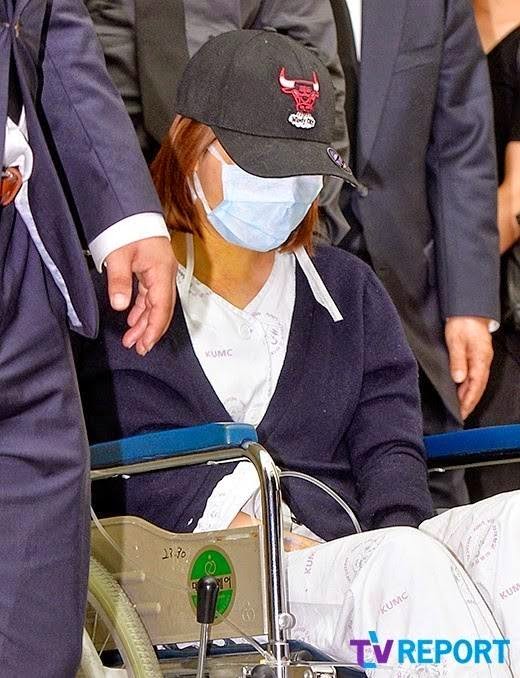 ShowbizAsiaUpdates: Grief at Ladies' Code Rise's Funeral