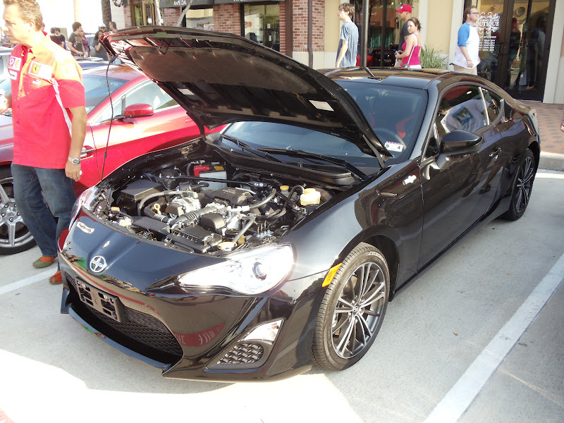 --CarJunkie's Car Review--: First Drive: Scion FR-S