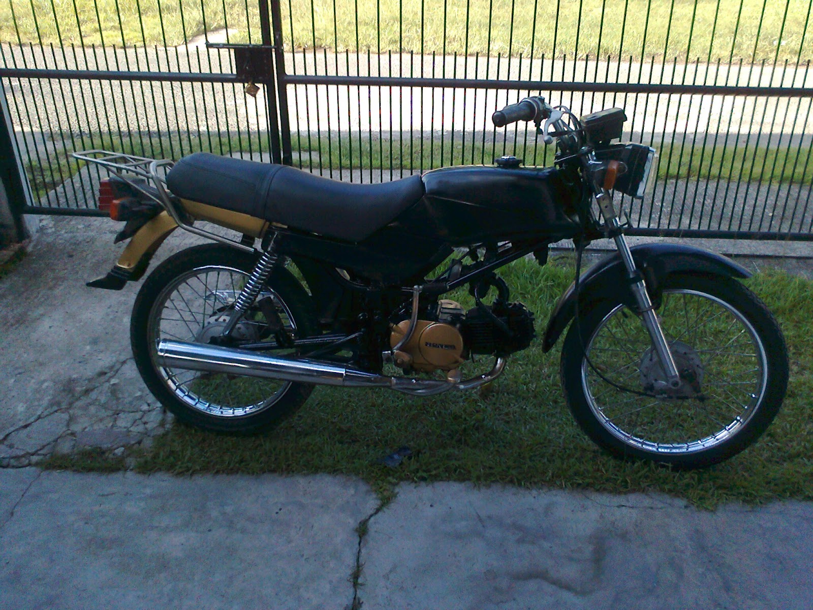 Warna Hidup: Honda Win Selalu Setia Dalam Suka Dan Duka