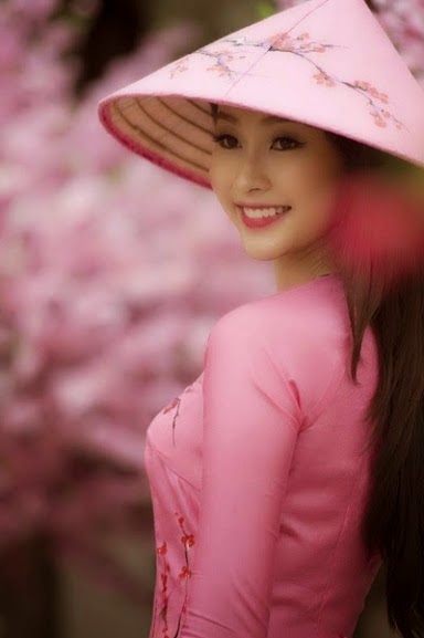 Vietnamese Girls And Long Dresses The Most Beautiful Women In The World