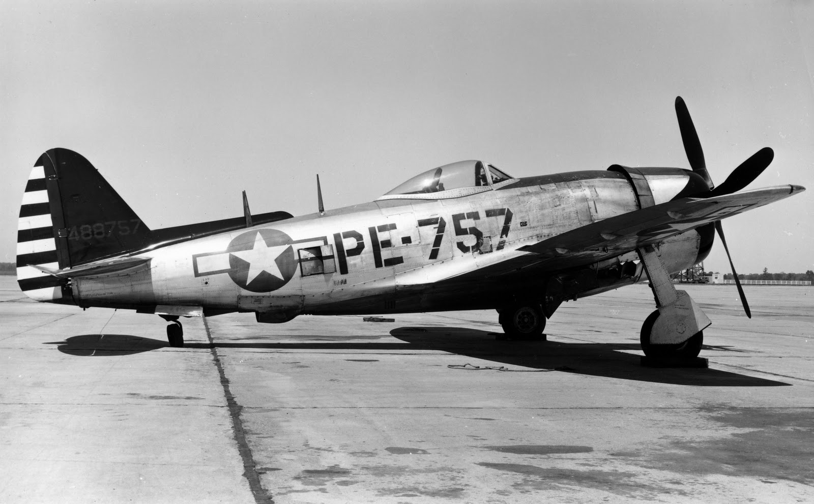 Republic F-47N-25 "Thunderbolt" 1947 | Us military aircraft, Aviation ...
