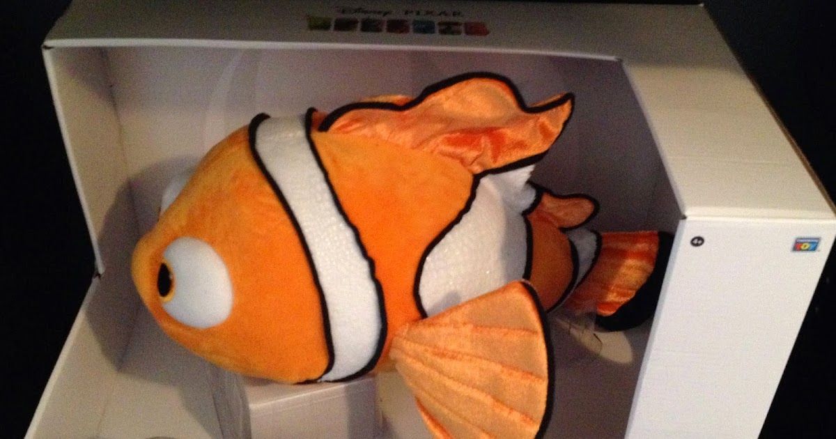 Dan the Pixar Fan: Finding Nemo: Cuddle 'N' Talk Nemo