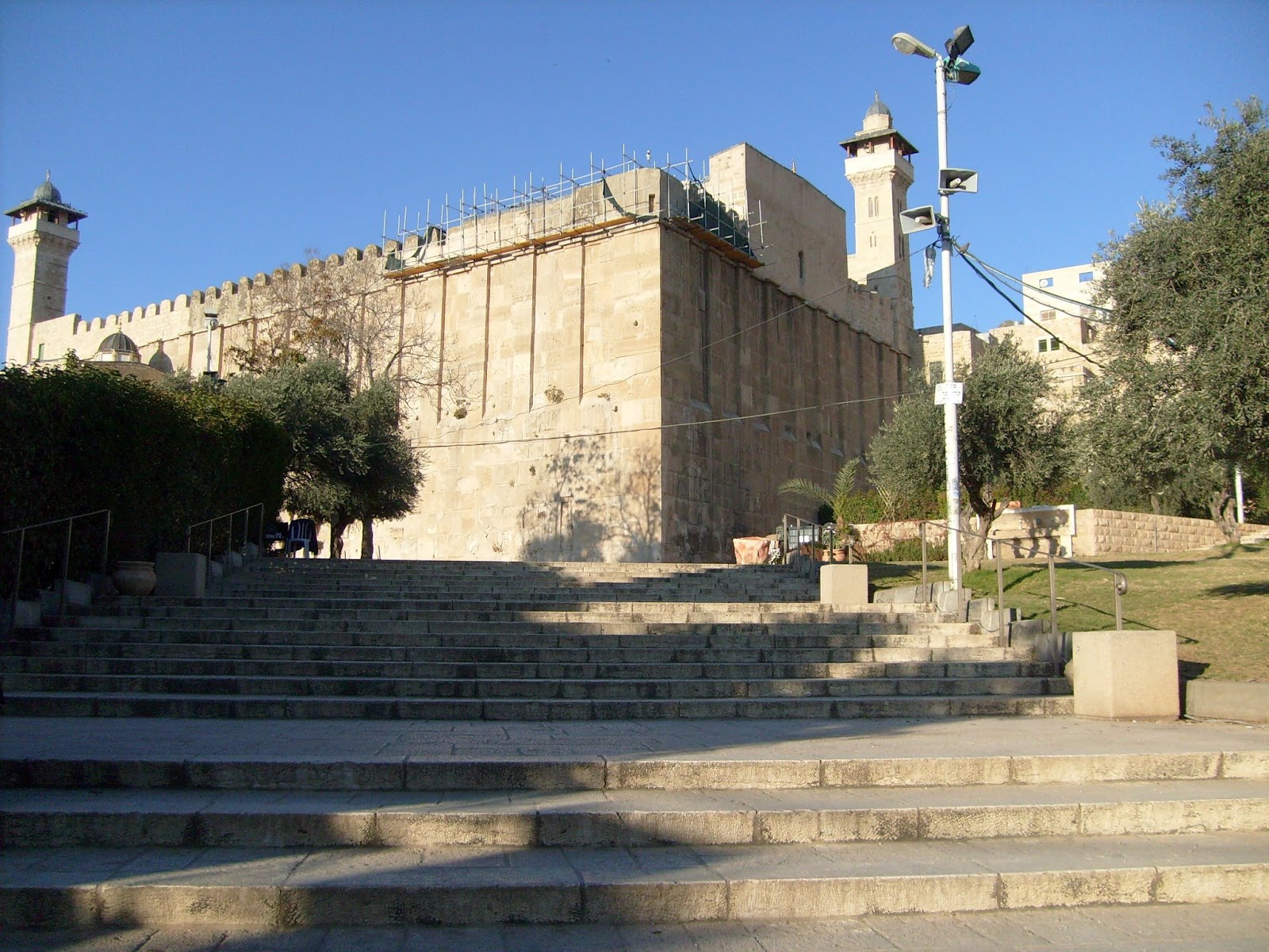 Visiting Hebron: discovering the hidden gem of the Middle East: August 2012
