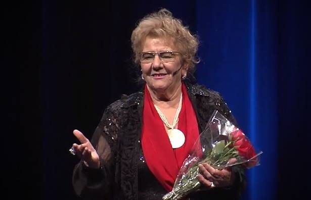 Lexoje neshqip ketu https://www.facebook.com/ksh.faqjazyrtare/photos ...