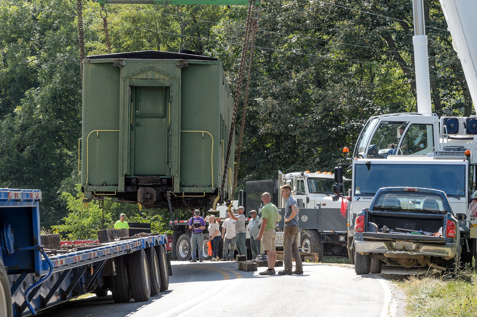 Bubba's Garage: Moving a WWII Pullman Troop Sleeper Car