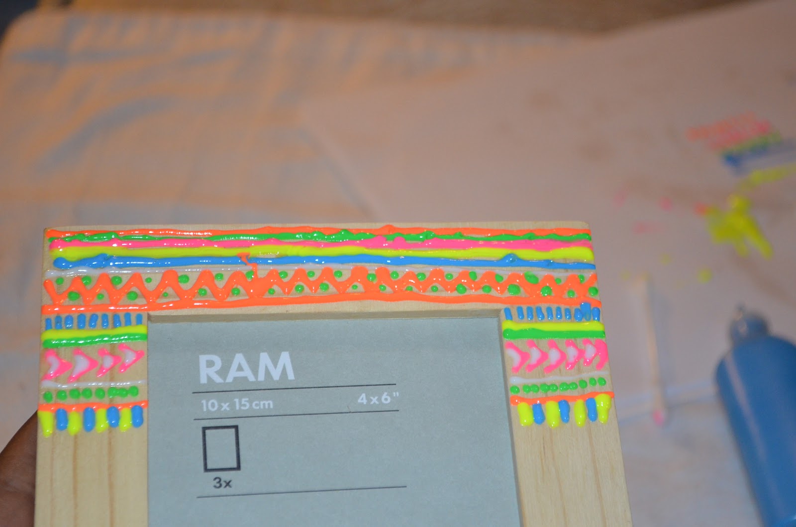 HAUTE 365: Art Project: DIY Picture Frame