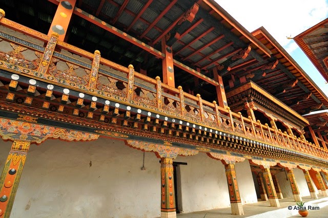 Let's holiday!: Punakha Dzong, Bhutan