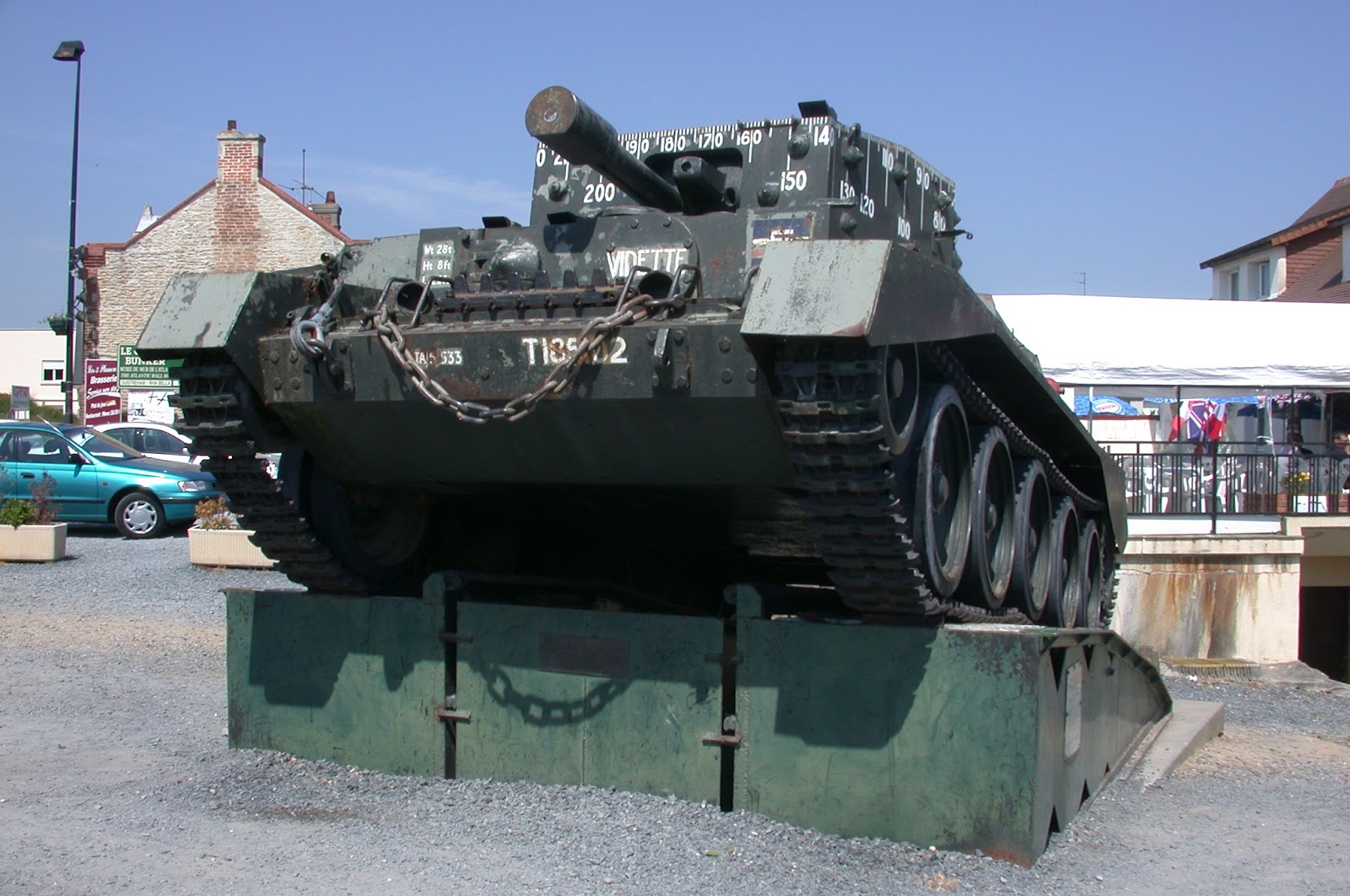 WRA-CROMWELL TANK-ANTWERPEN: SURVIVING CROMWELL-TANKS
