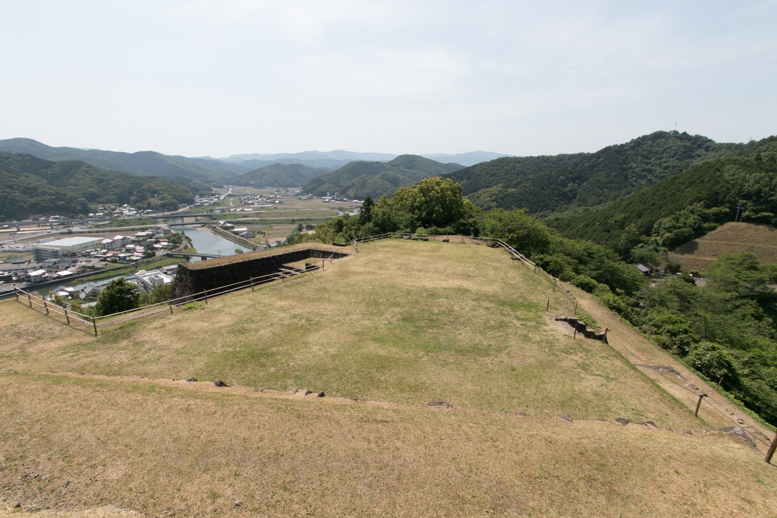 Sashiki Castle -Small masterpiece of excellent castle builder- | Ken's ...