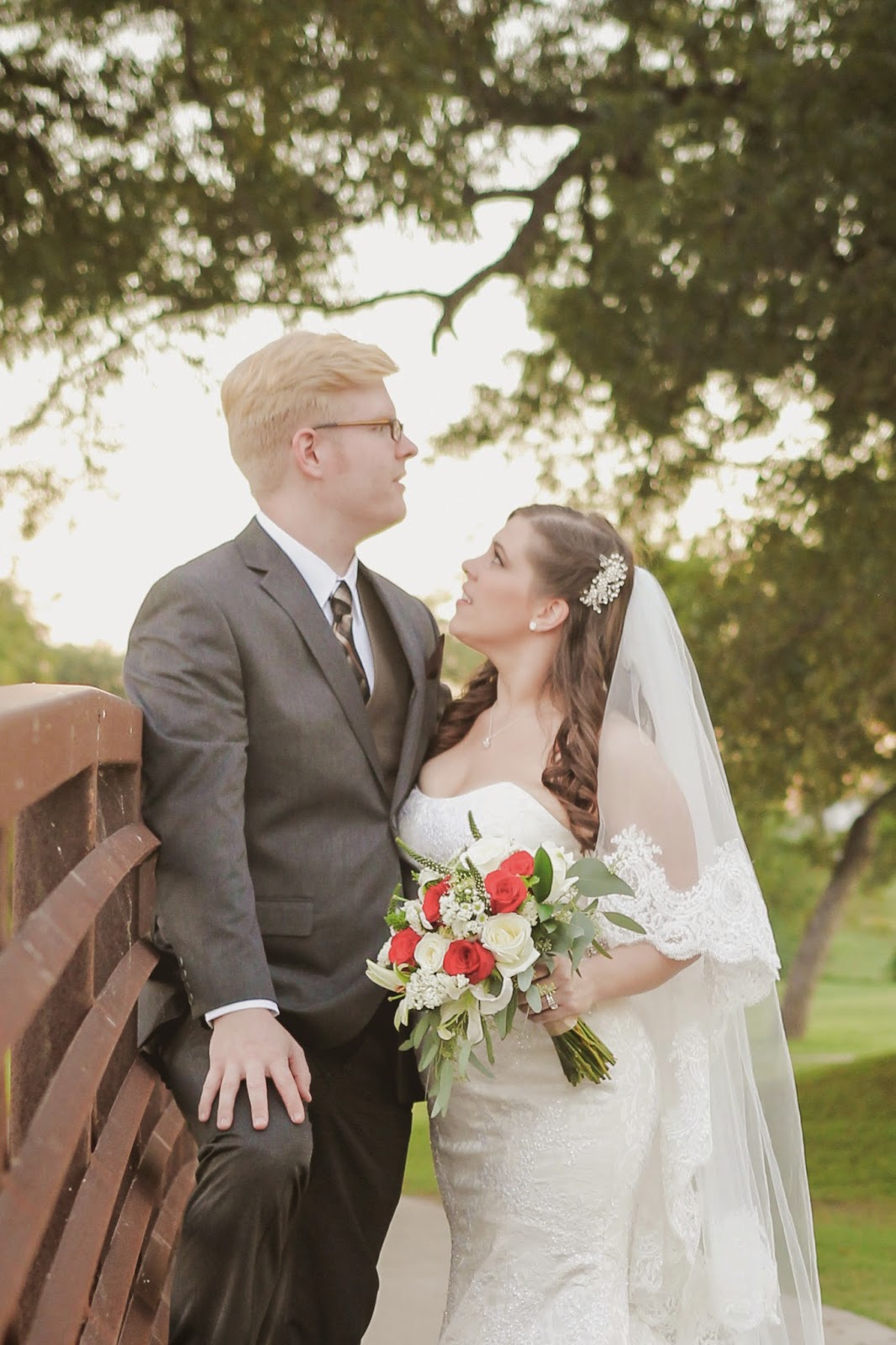 Victoria K Photography: WEDDING AT SAN ANTONIO GOLF CLUB AT BORGLUM STUDIO