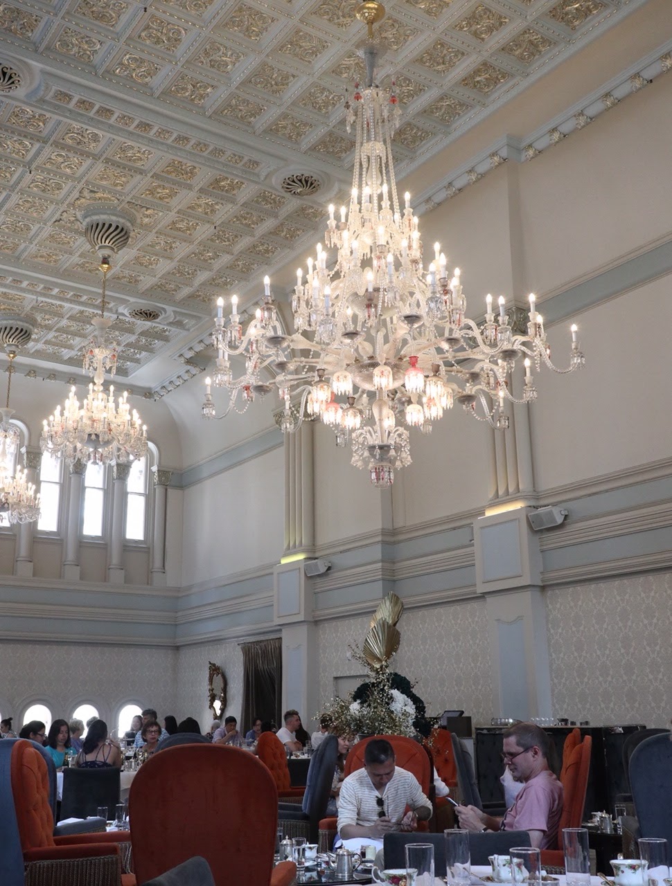 Gastronomic (Mis)Adventures : High Tea at the QVB