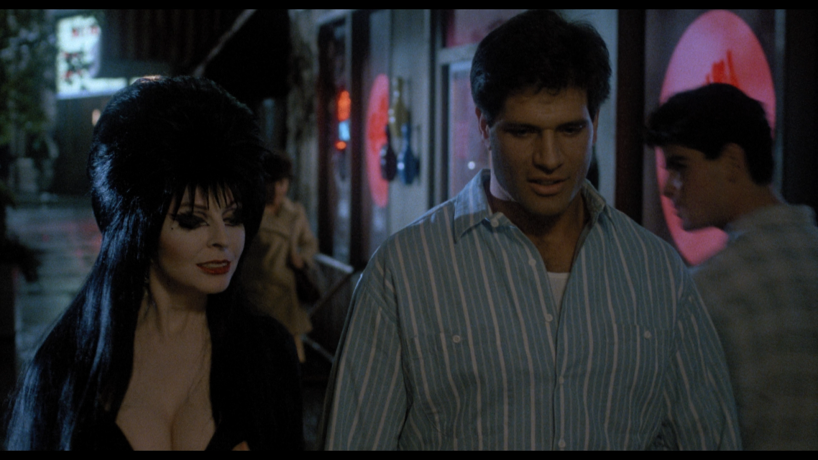 Screenshot Saturday Elvira Mistress Of The Dark Arrow Video U K