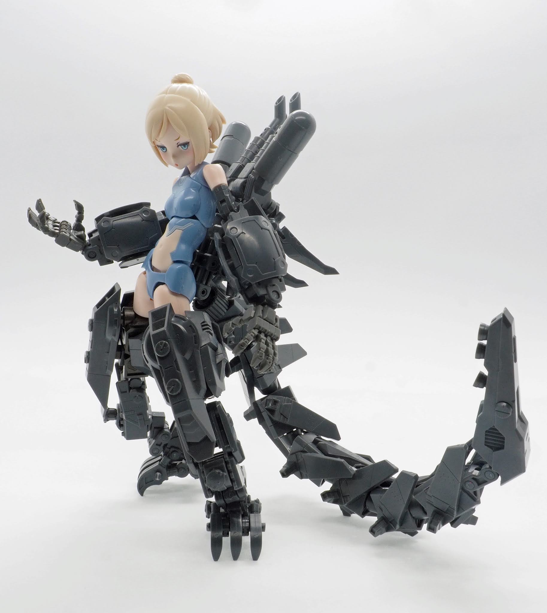 [ Custom ] - Megami Device Sol Hornet - Megami Battle - by しぐま ~ Mecha Girl