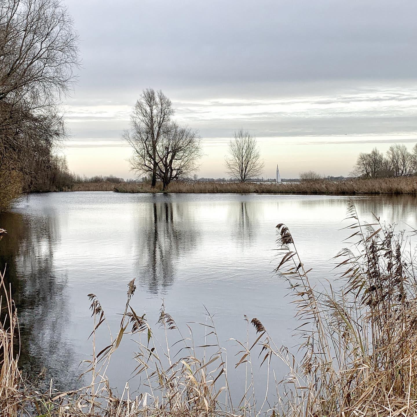 Wandelen door historisch Warmond