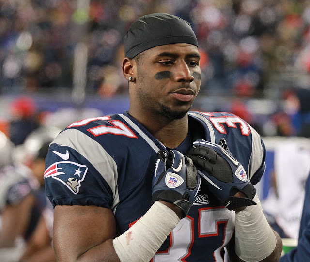 Dennard injured, but back at practice