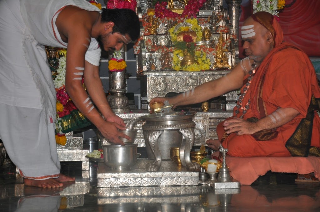 Sri Kshetra Ganagapur - Accommodation, Pooja and Abhishekam at Gangapur ...