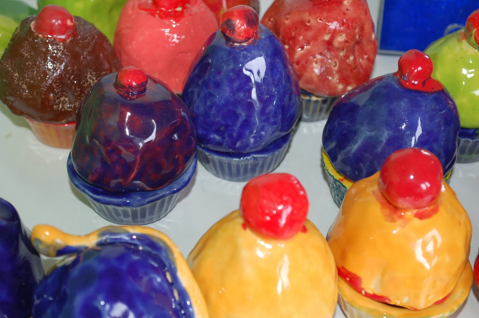 Sunnyside Art House: Ceramic Cupcakes