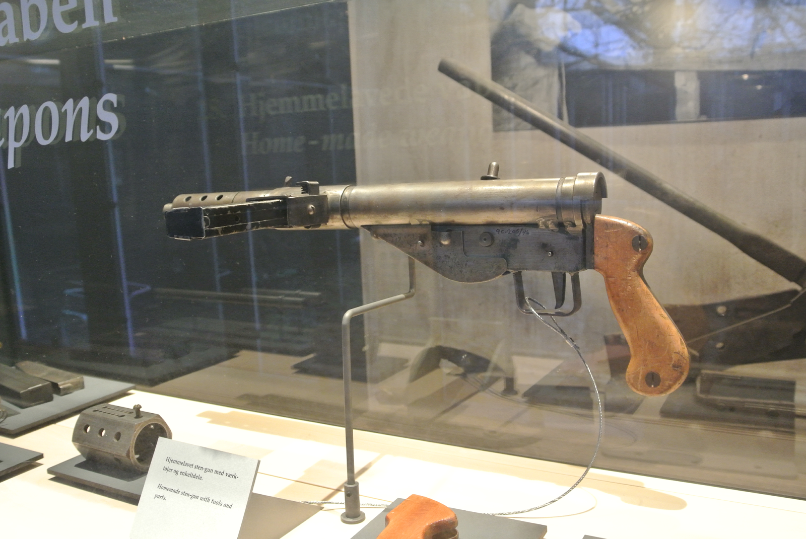 Sipsey Street Irregulars: Praxis: Homemade Danish Submachineguns. "When ...