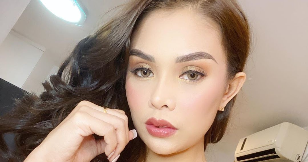 Asian Babes: Apol Salangad | Pretty Selfie Pics in White Dress