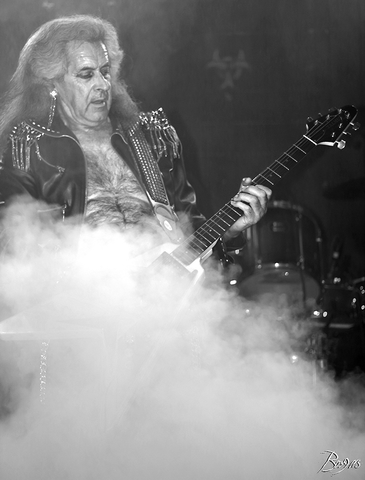 La Biblioteca de Miguel Borgas: Fotos Eva Rock 2