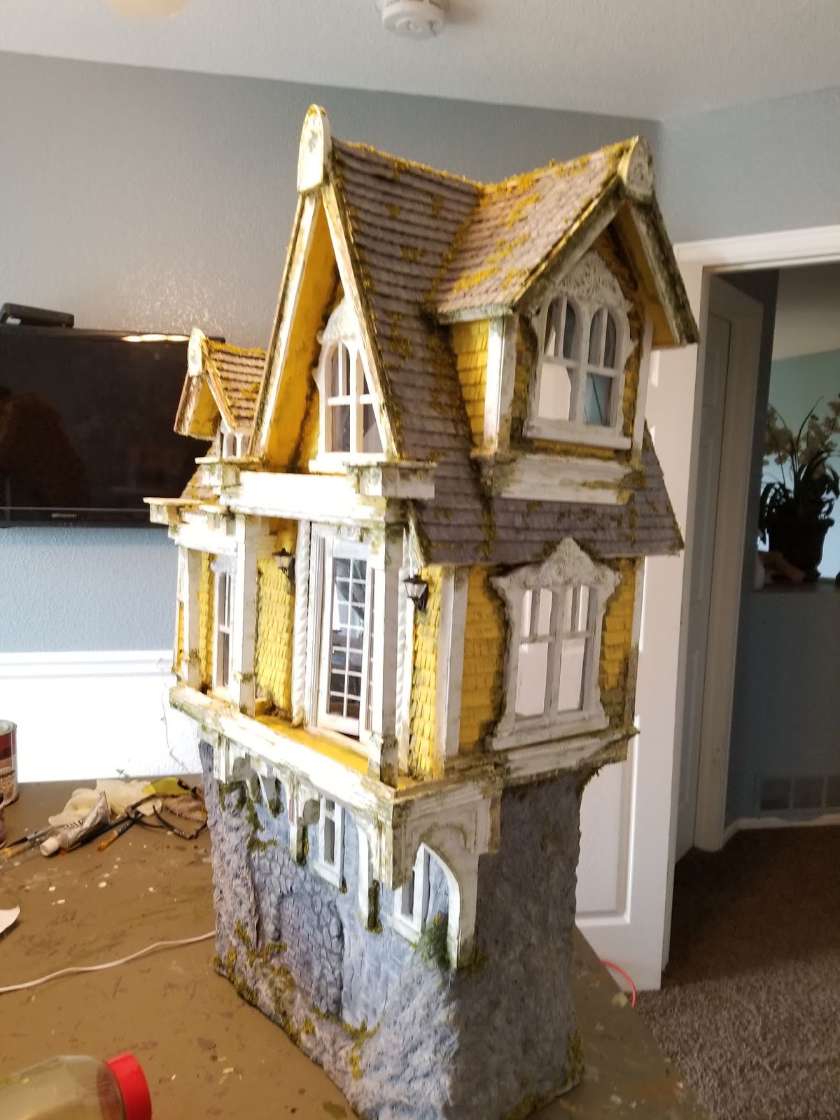 Greggs Miniature Imaginations- (Ever After Cottages): Fantasy Mountain ...