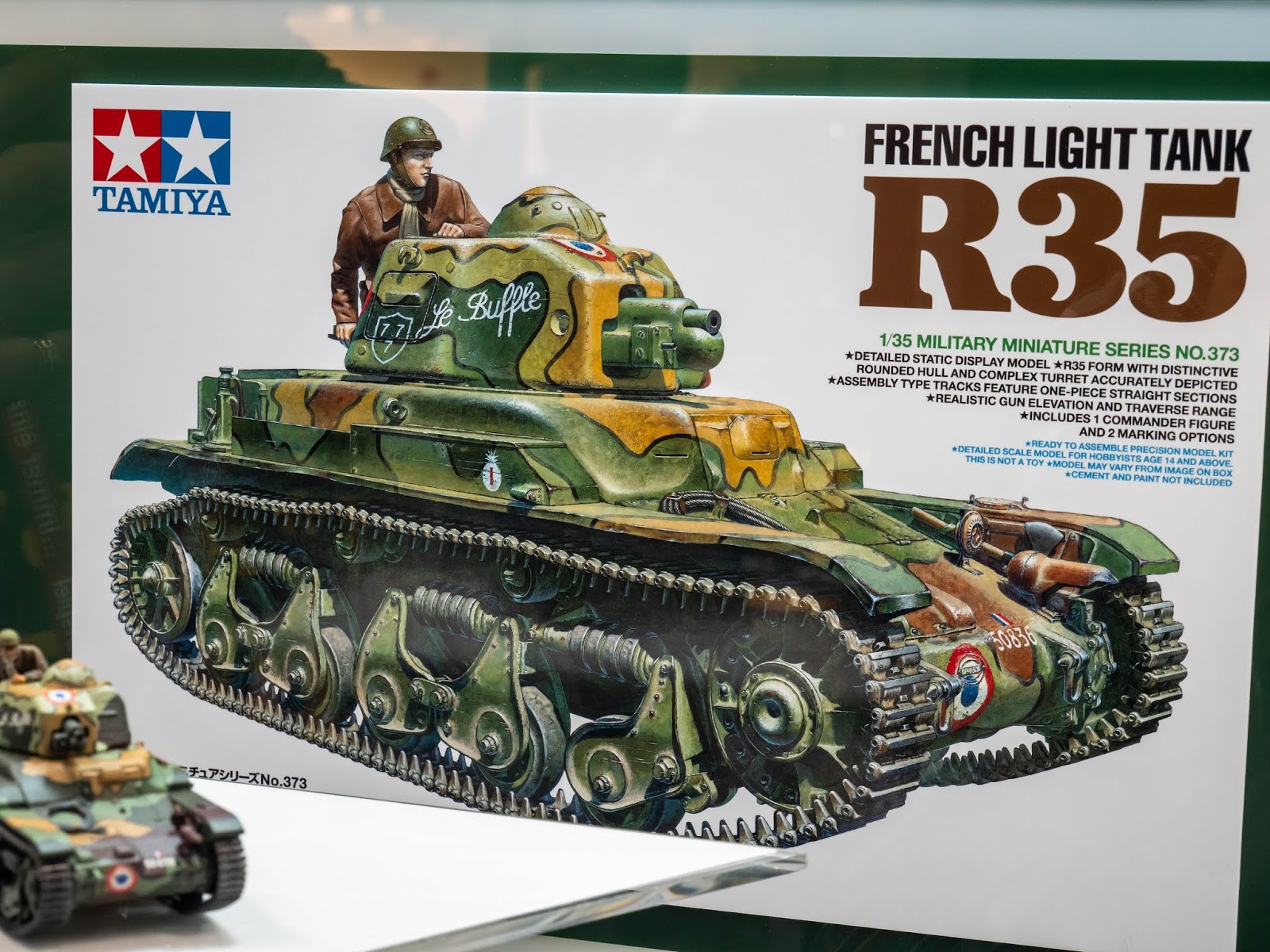 Tamiya 1/35 Renault R35 (35373) - DetailScaleView