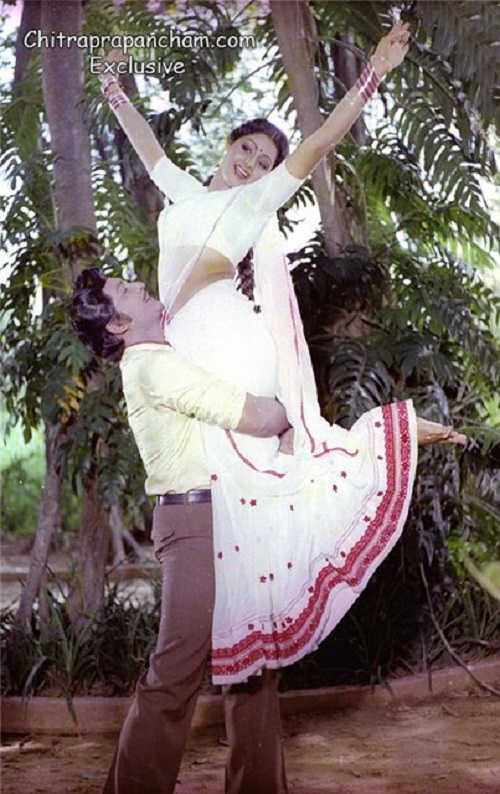 Sridevi: Sobhan Babu and Sridevi in Devatha (1982)
