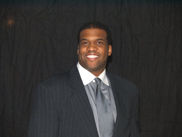 OUTTOWN: OUT 1072--ILLI MO arts and ent BITZ (NOV 3-9)