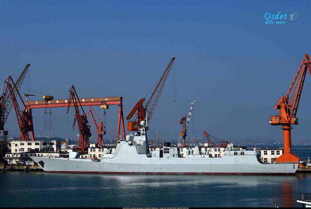 China Defense Blog: Hi-Res Photos of the day: Dalian shipyard, where ...