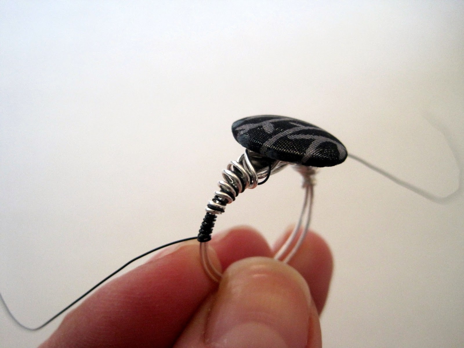 Circles Of Sunshine: DiY Wire Wrapped Rings