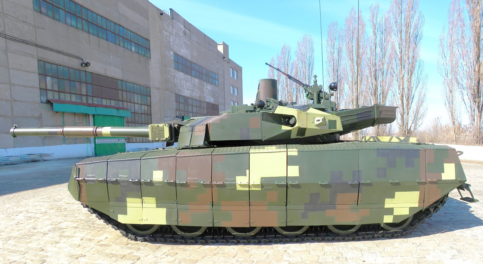 THAIDEFENSE-NEWS: ข้อมูลรายละเอียดเกี่ยวกับ รถถังหลัก T-84 OPLOT-M