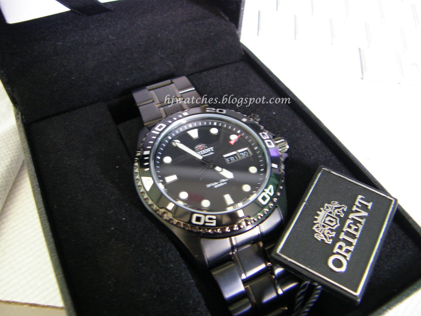 HJ's Watches Blog: My Orient 'Ray Raven' CEM65007B Arrived..