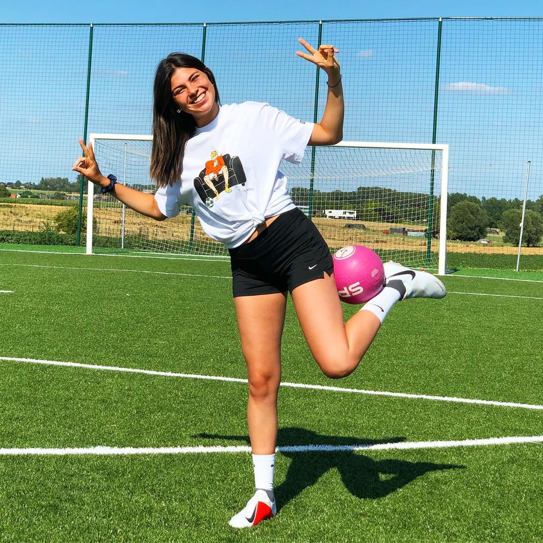 Celine Dept (Tik Tok) Wallpaper, Images, Pic Hd, Photo, Image Hd, Image ...