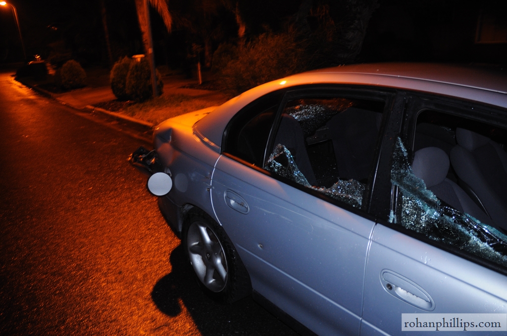 Cars, Cameras & Chronic Illness: Random Car Spotting: Holden VT Commodore