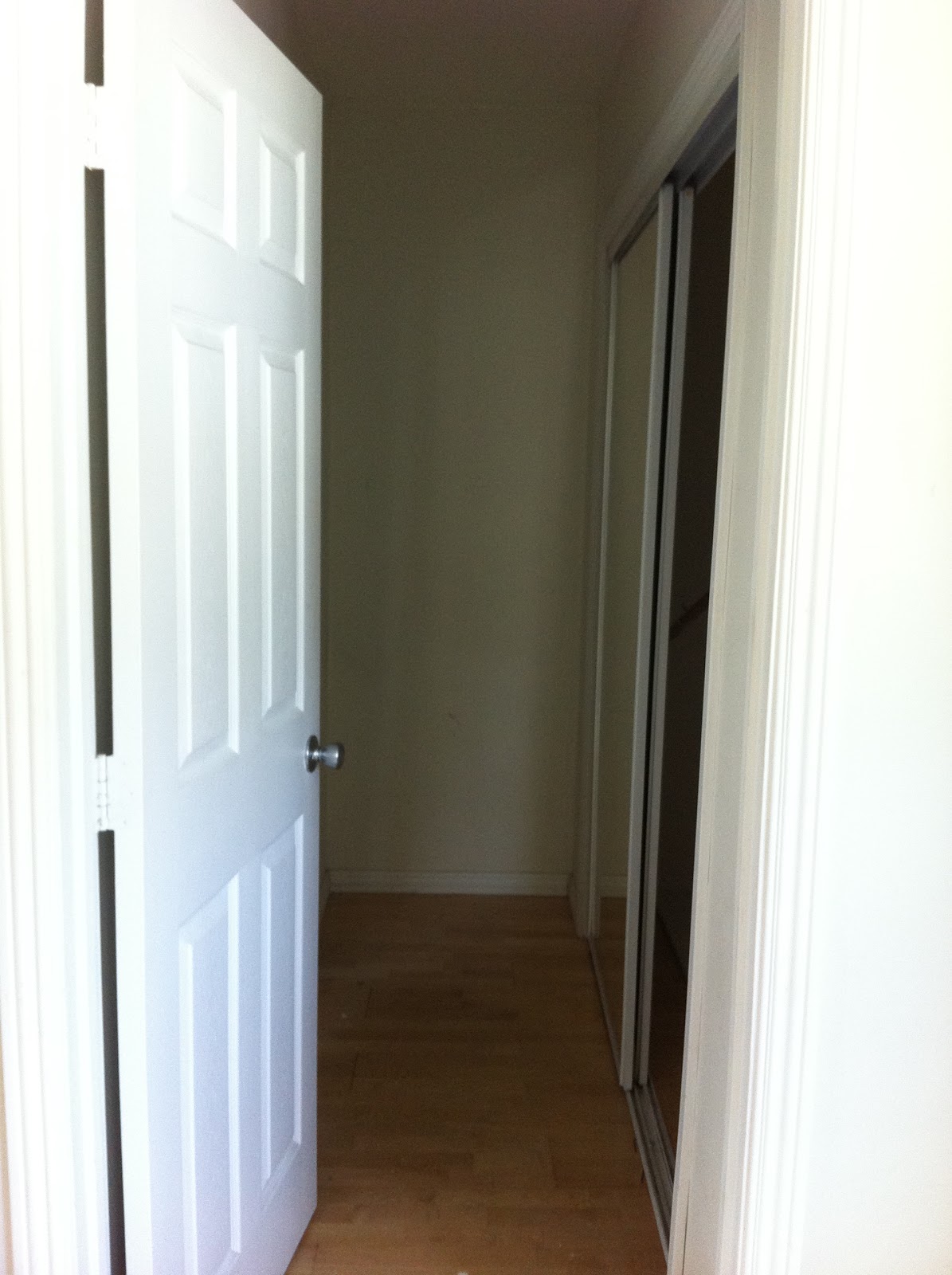 EvY at HomE: burbank houses: dumpy house