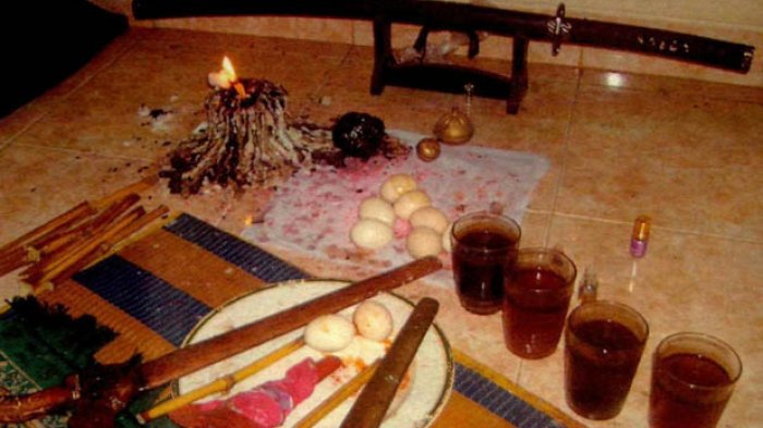 Mengenal Cara Kerja Sihir dan Akibat Yang Ditimbulkannya - Ruqyah Cirebon