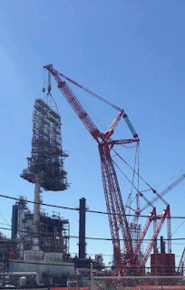 mega crane