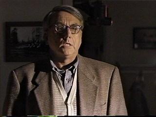 Mr. Movie: Bats (1999) (Movie Review)