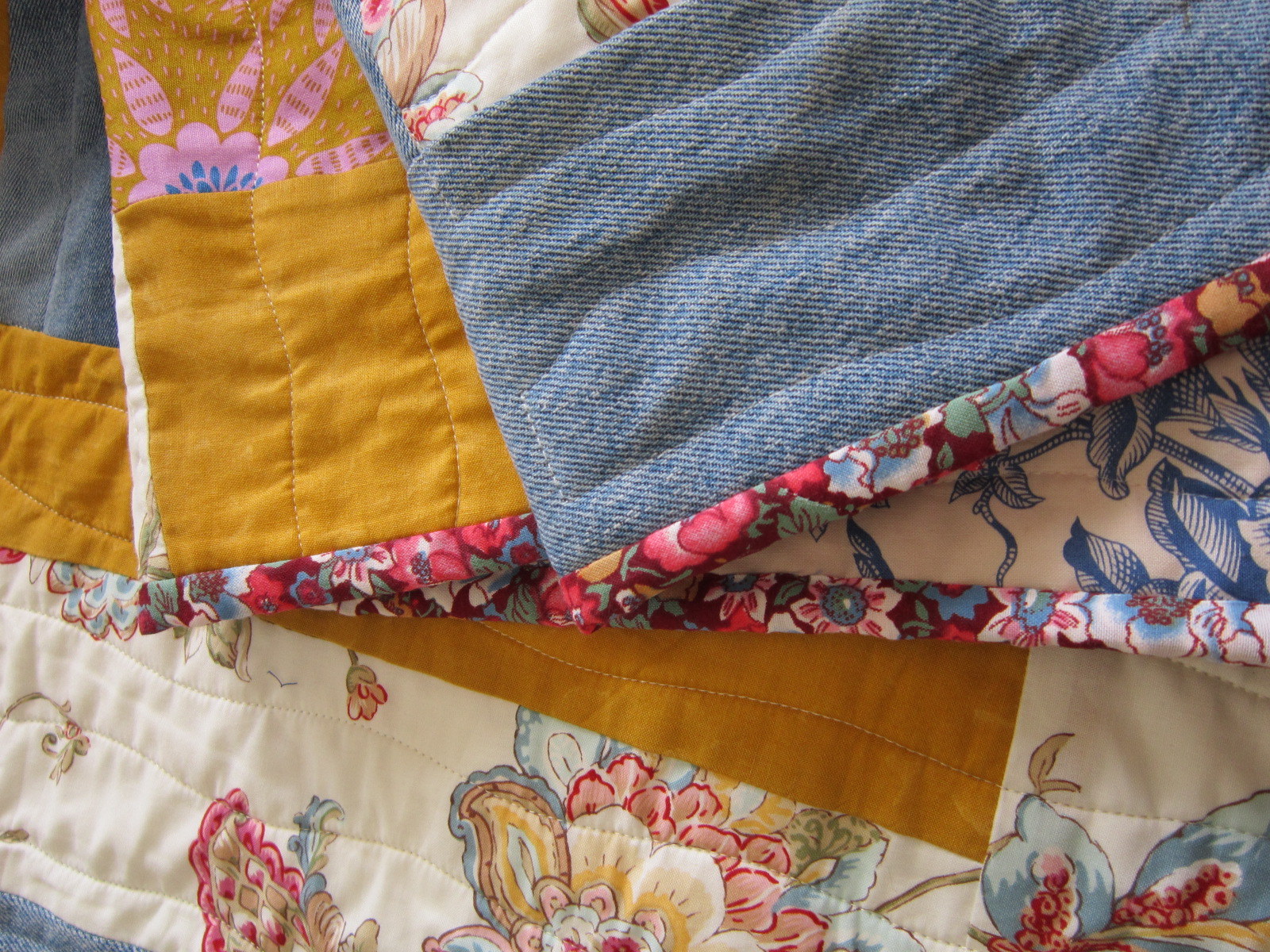 Kokaquilts: utility scrap quilt