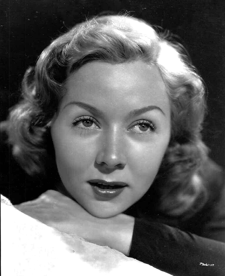 It's The Pictures That Got Small ...: THE TUESDAY GLAMOUR 15!