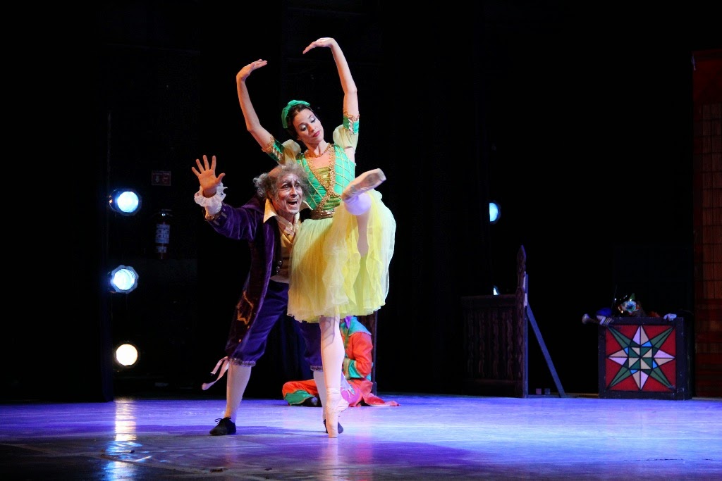 Transmitirán Coppélia a través de la señal de Canal 13 | Johnny Oliver ...