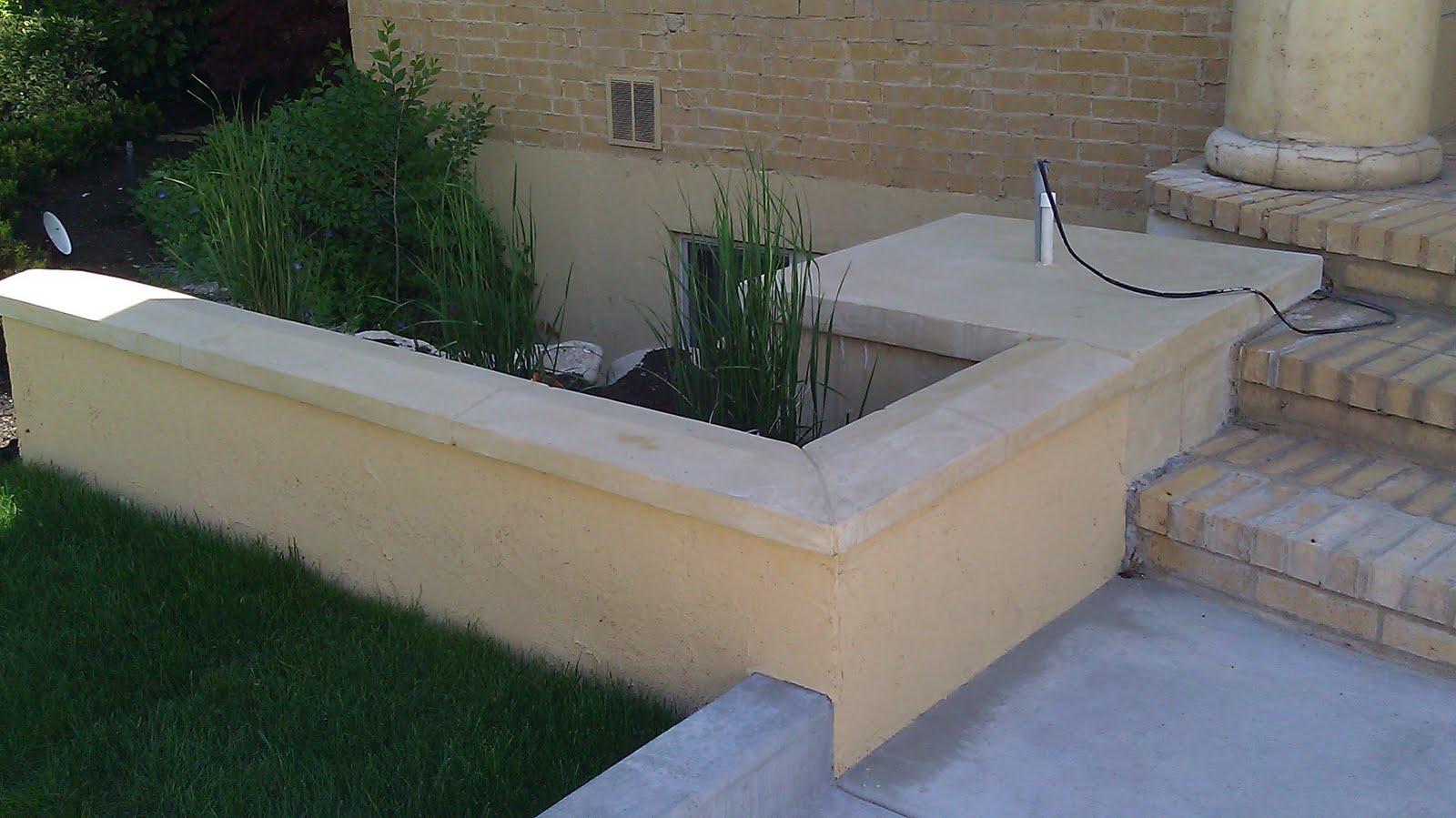 Stucco Tech: Platinum Landscape - Retaining Wall