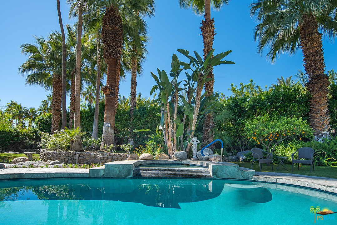Sweet House Dreams: Rose Cottage, 1937 Cottage in Palm Springs, California