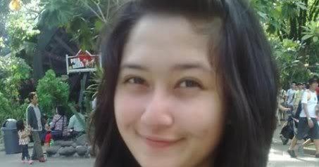 Baru jari yang masukStreaming video bokep gratis dan tidak ribet